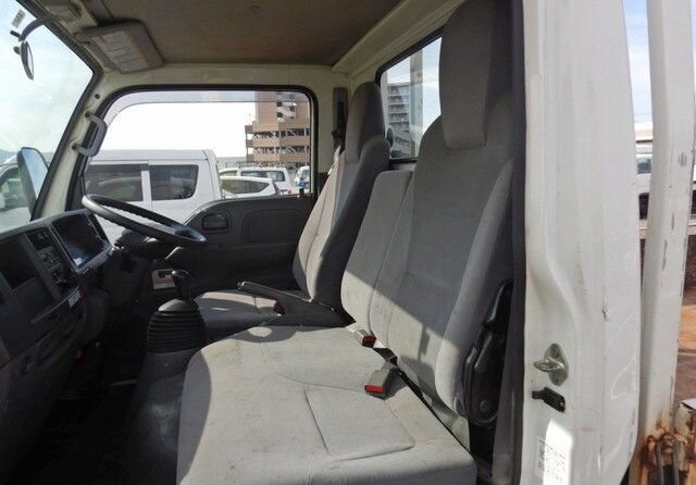 2017 ISUZU Elf Truck 2TON - Zamzam Motors
