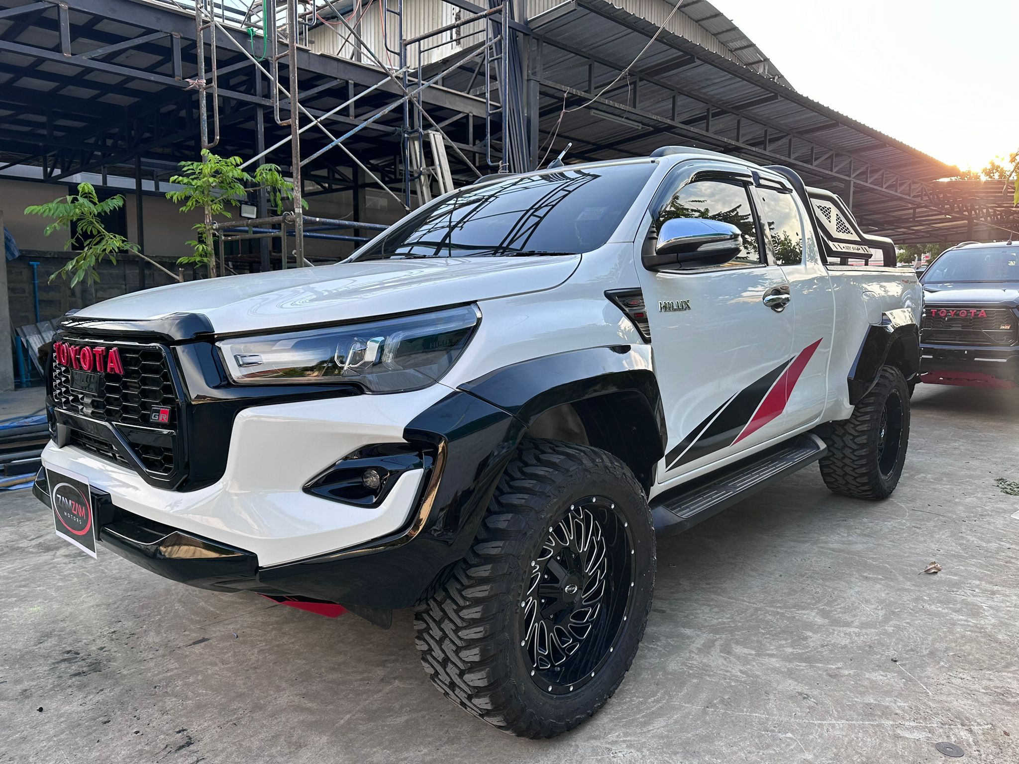 2016 TOYOTA HILUX REVO GR FACELIFT(MODIFIED) SMART CAB - Find Your ...