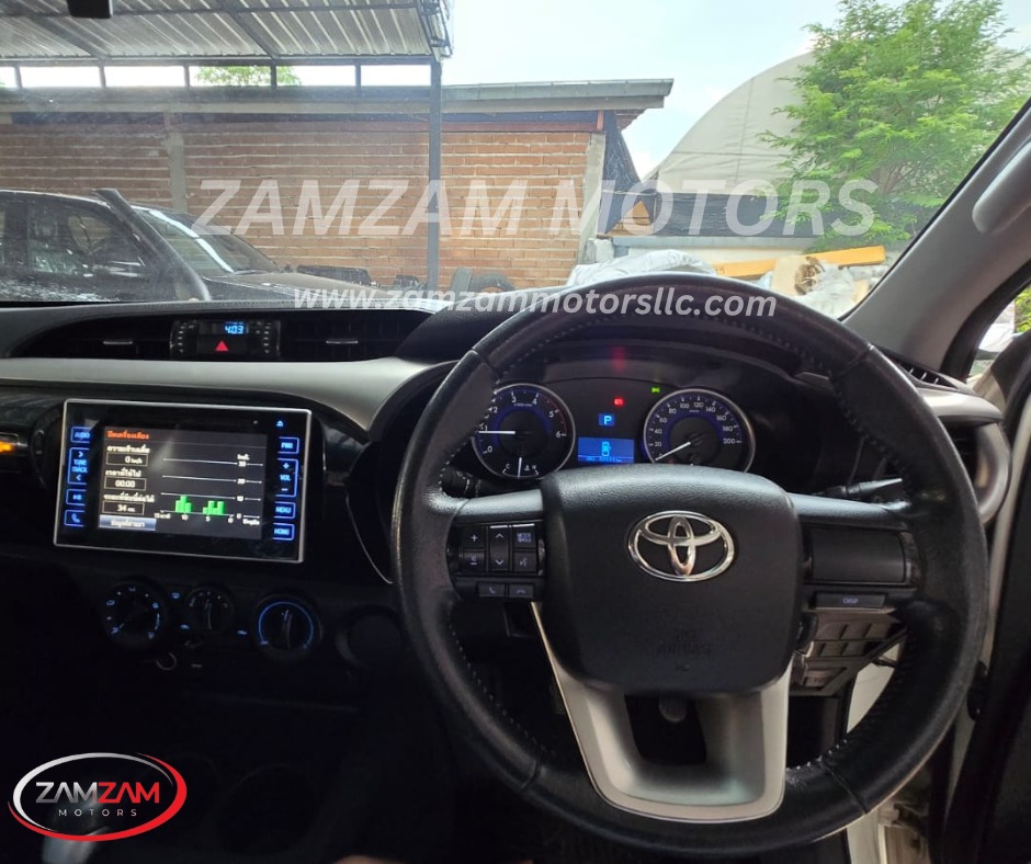 2017 TOYOTA HILUX REVO MODIFIED SMART CAB - Zamzam Motors